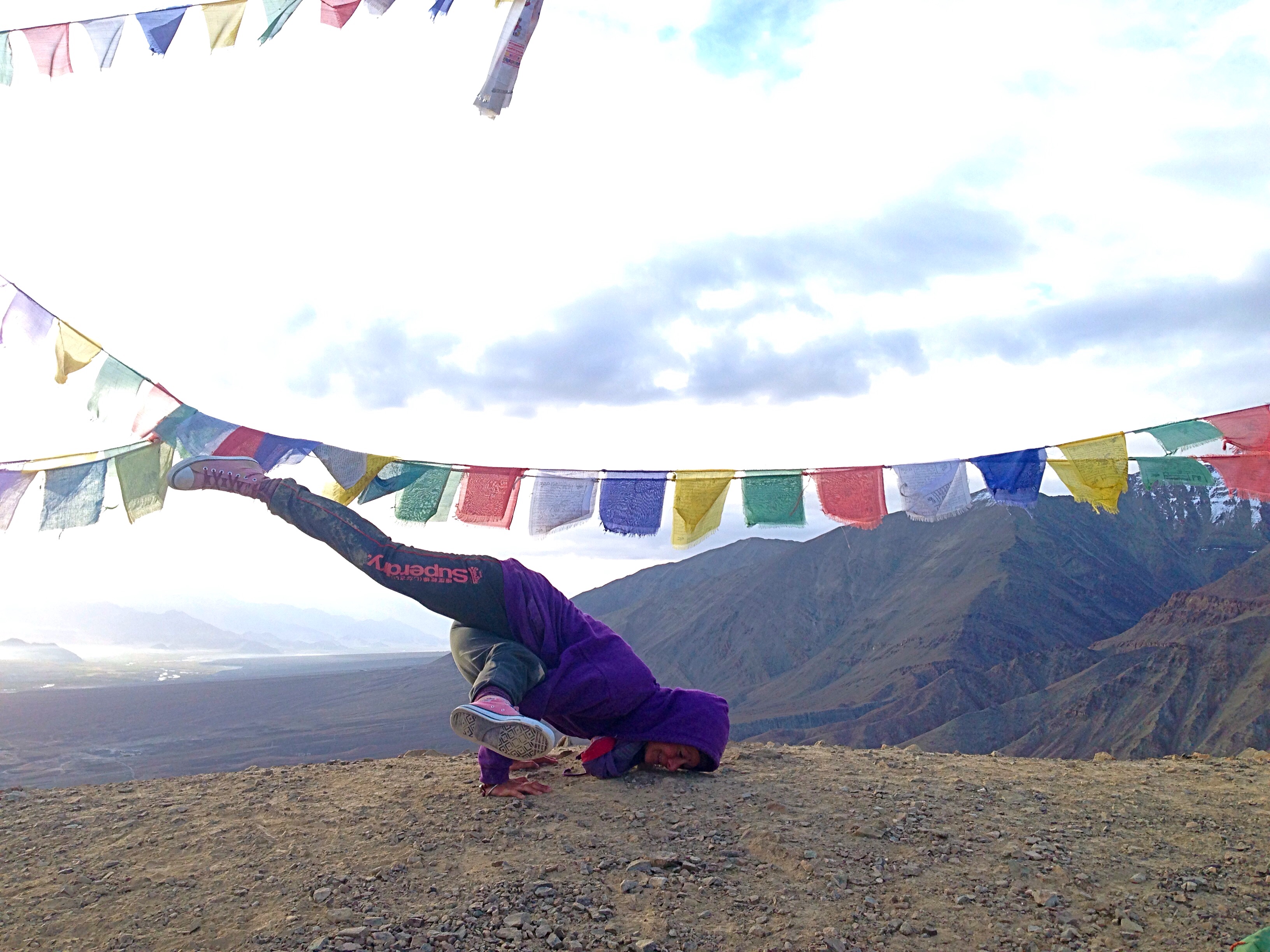 SECMOL throwing shapes – The Colour and The Chaos